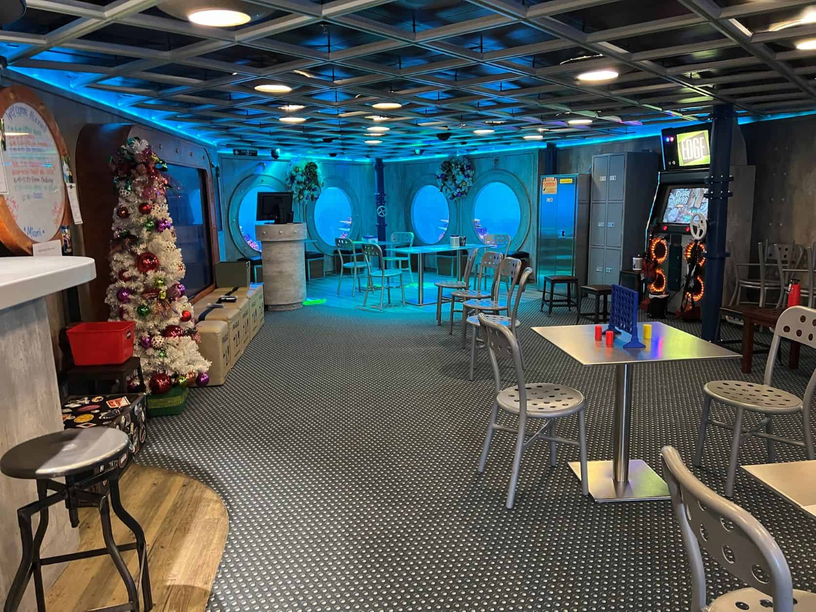 Disney Cruise With Tweens: What Is It Like? » 2-for-1 Around The World