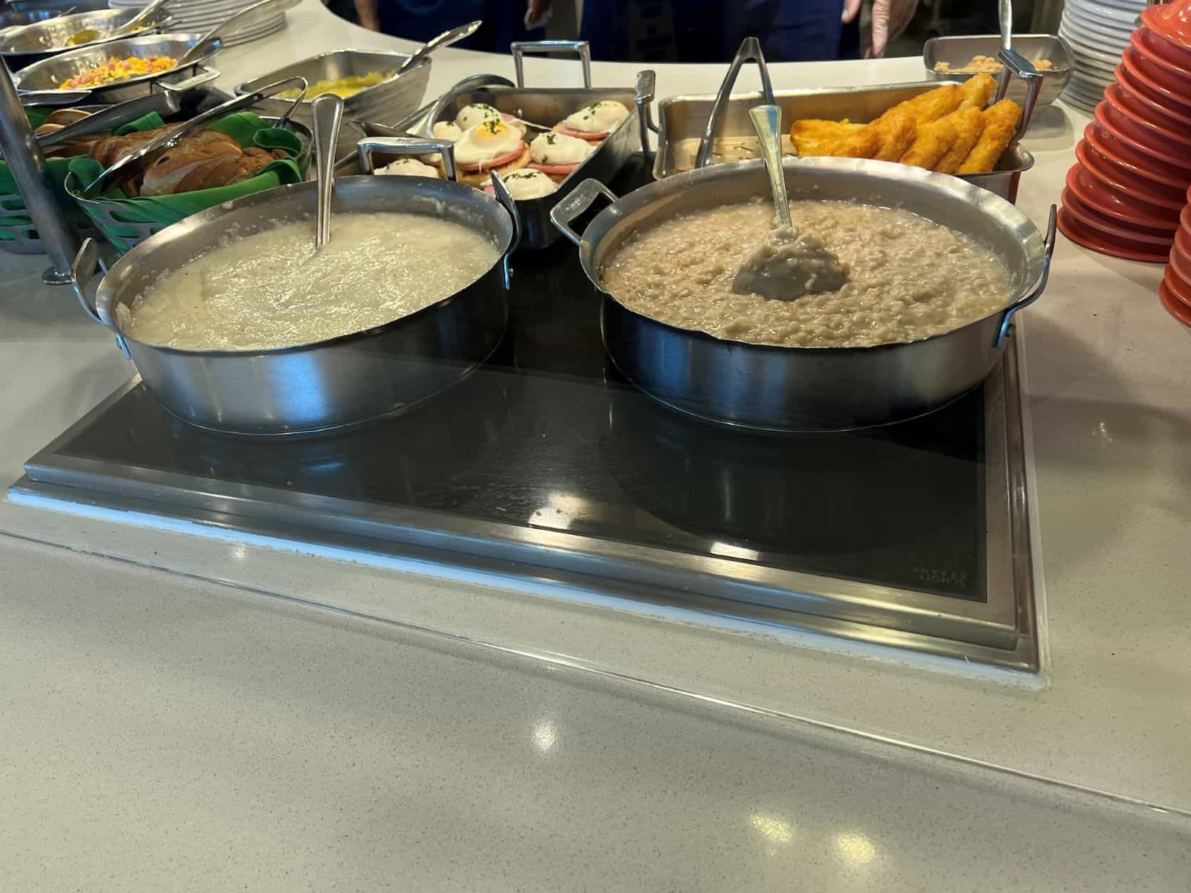 Disney Cruise Line Dining: Disney Magic Restaurants & Menus (and Food ...