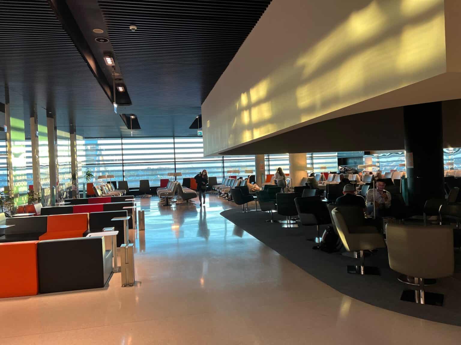 ANA Lounge (Priority Pass) at Lisbon Airport Review » 2-for-1 Around ...