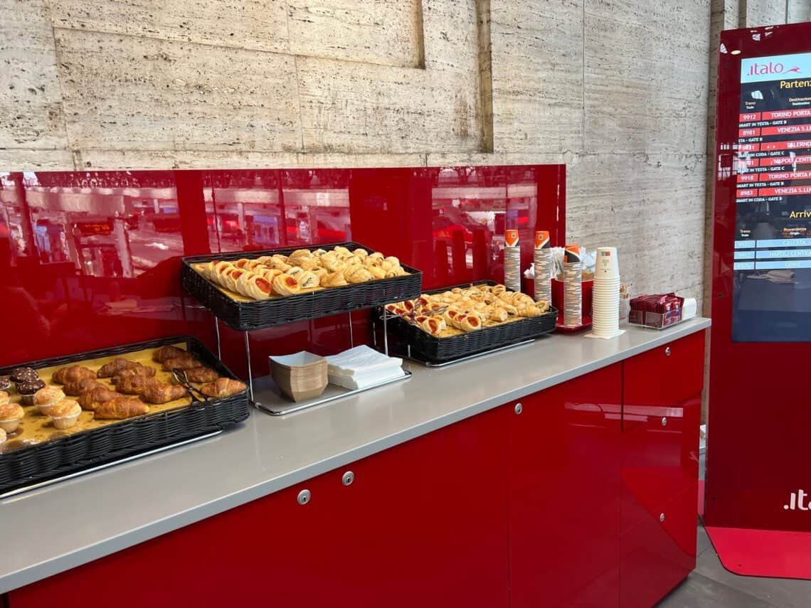 Italo Club Lounge at Milano Centrale Review » 2-for-1 Around The World